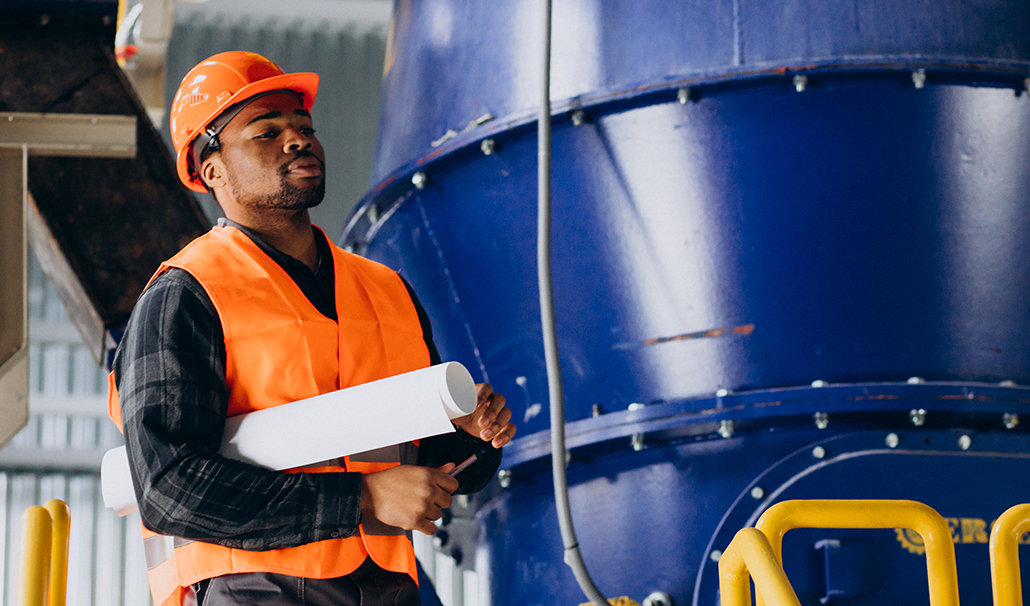 ISUTC - Instituto Superior de Transportes e Comunicações